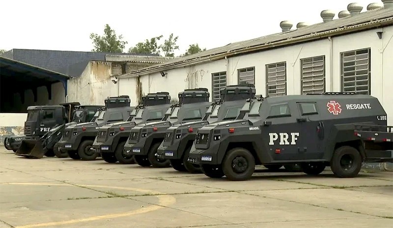MPF denuncia 8 pessoas por fraude em compra de blindados da PRF MPF denuncia 8 pessoas por fraude em compra de blindados da PRF