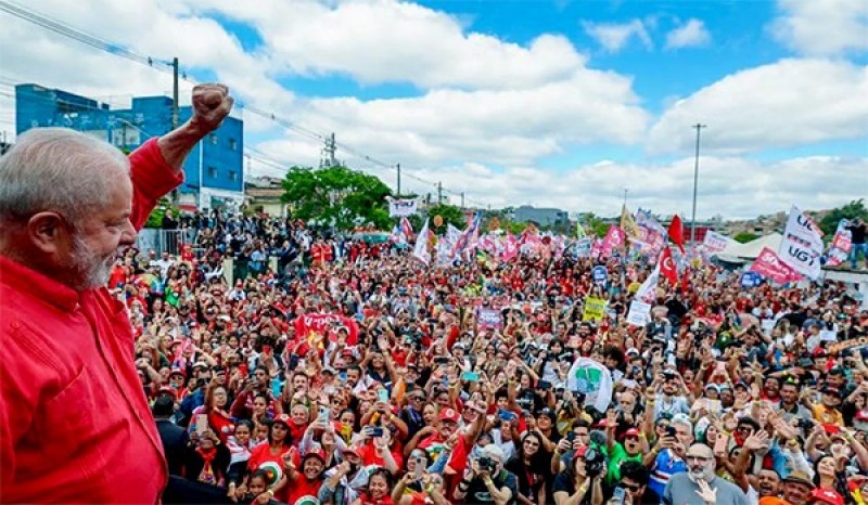 Agregador De Pesquisas Do Estadão Mostra Pela Primeira Vez Lula Com 52